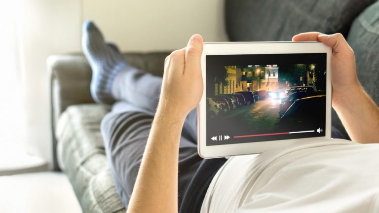 Qual a melhor internet para streaming? Saiba como escolher - Blog Desktop